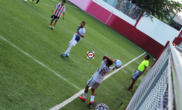 De los ruedos al césped, la querencia del “Macanas” ahora son los goles ...